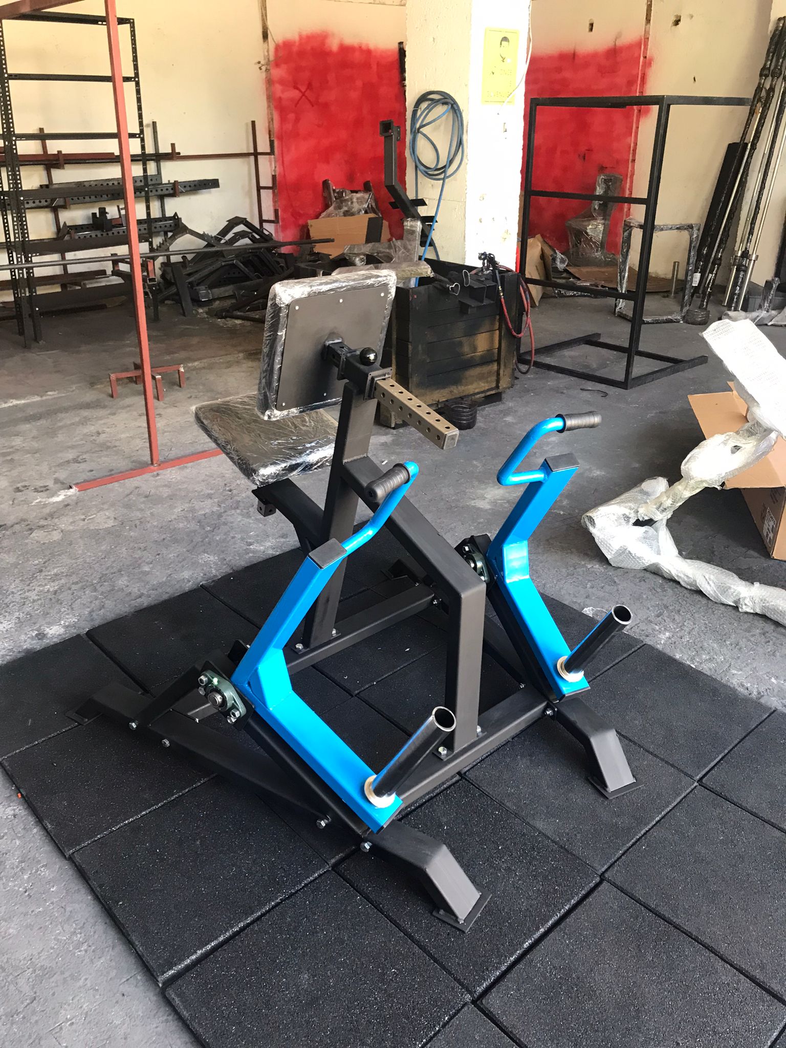 Seated Row Machine - METALGYM